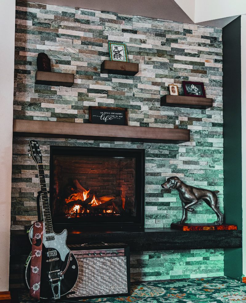 Gather Around the Fireplace - WELCOME Magazine